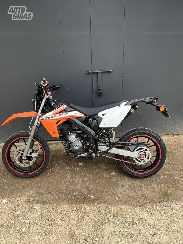 Rieju MRT 50 2019 Viļņa, ar dzinēja tilpumu 0.00 L un nobraukumu 0 tūkst. km par 1800 €, foto 1 vietnē AUTOMOTO.COM.LV