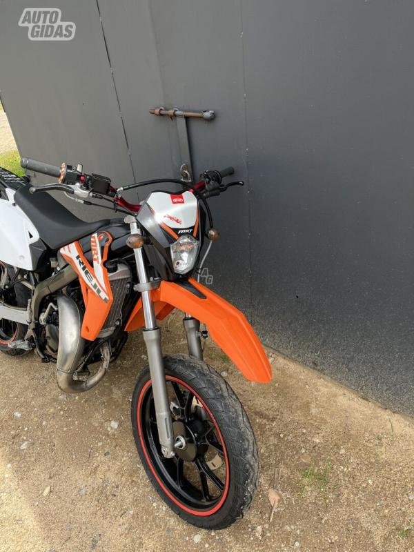 Rieju MRT 50 2019 Viļņa, ar dzinēja tilpumu 0.00 L un nobraukumu 0 tūkst. km par 1800 €, foto 5 vietnē AUTOMOTO.COM.LV