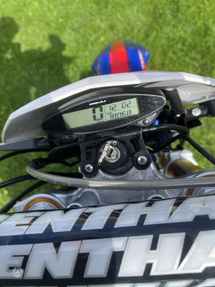 Rieju MRT 50 2020 Šauļi, ar dzinēja tilpumu 50.00 L un nobraukumu 18 tūkst. km par 1850 €, foto 9 vietnē AUTOMOTO.COM.LV