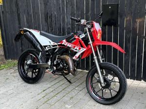 Rieju MRT 50 2022 in Prienai, with an engine capacity of 49.00 L and mileage of 5 thousand km for 2250 €, photo 3 on AUTOMOTO.COM.LV