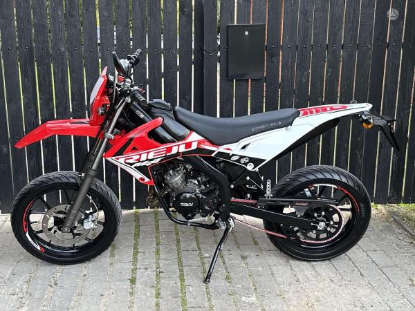 Rieju MRT 50 2022 in Prienai, with an engine capacity of 49.00 L and mileage of 5 thousand km for 2250 €, photo 7 on AUTOMOTO.COM.LV