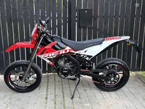 Rieju MRT 50 2022 in Prienai, with an engine capacity of 49.00 L and mileage of 5 thousand km for 2250 €, photo 8 on AUTOMOTO.COM.LV