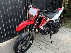 Rieju MRT 50 2022 in Prienai, with an engine capacity of 49.00 L and mileage of 5 thousand km for 2250 €, photo 12 on AUTOMOTO.COM.LV