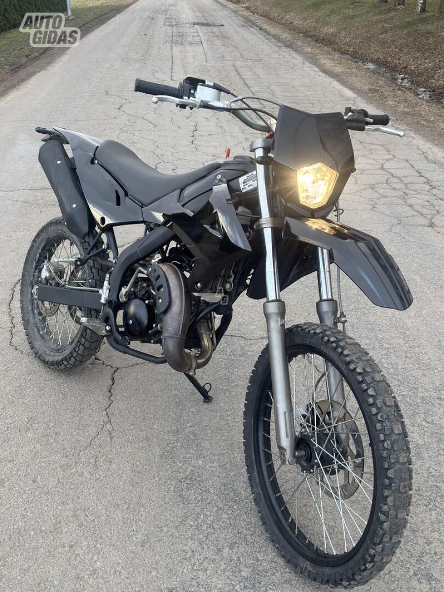 Rieju MRT 50 2023 in Raseiniai, with an engine capacity of 0.00 L and mileage of 0 thousand km for 1000 €, photo 6 on AUTOMOTO.COM.LV