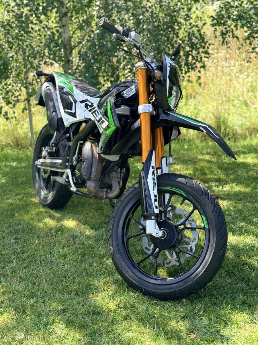 Rieju MRT 50 2025 Švenčionys, ar dzinēja tilpumu 50.00 L un nobraukumu 7 tūkst. km par 2500 €, foto 1 vietnē AUTOMOTO.COM.LV