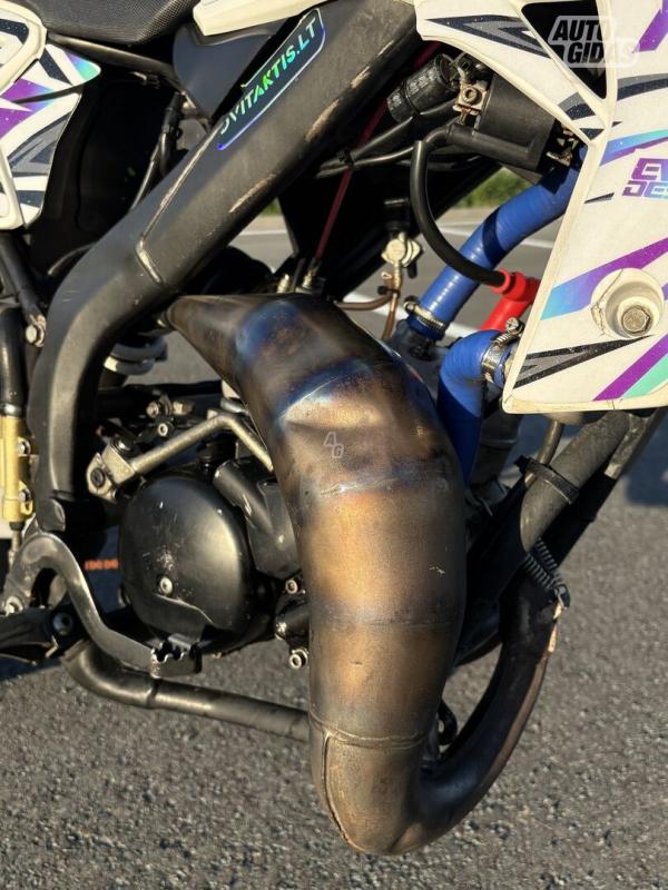 Balts Rieju MRT 50 2016 Radviliškis, ar dzinēja tilpumu 0.05 L un nobraukumu 18 tūkst. km par 2200 €, foto 9 vietnē AUTOMOTO.COM.LV
