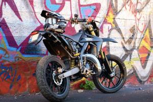 Black Rieju MRT 2016 in Klaipeda, with an engine capacity of 50.00 L and mileage of 8 thousand km for 1750 €, photo  on AUTOMOTO.COM.LV