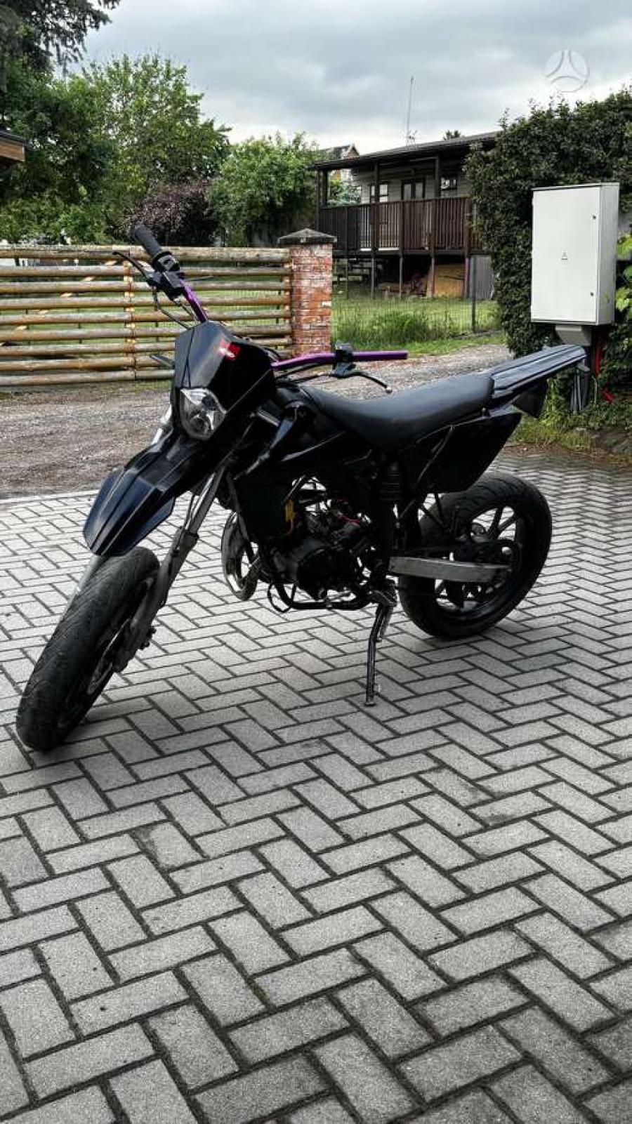 Rieju MRT 2010 Kauņa, ar dzinēja tilpumu 50.00 L un nobraukumu 0 tūkst. km par 1600 €, foto 1 vietnē AUTOMOTO.COM.LV