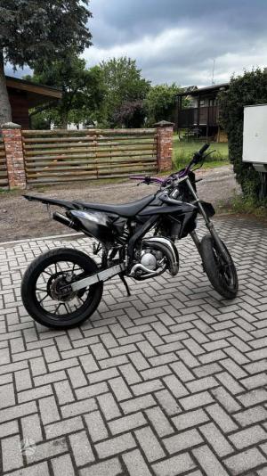 Rieju MRT 2010 Kauņa, ar dzinēja tilpumu 50.00 L un nobraukumu 0 tūkst. km par 1600 €, foto 4 vietnē AUTOMOTO.COM.LV