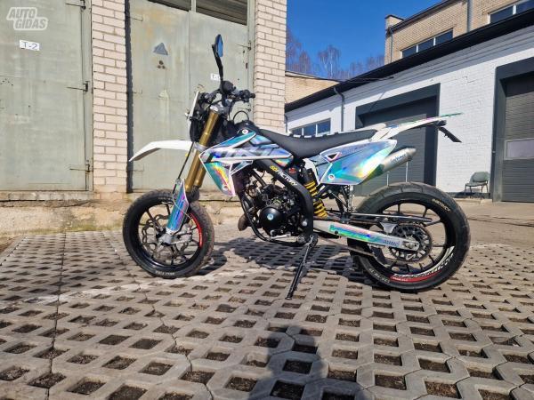 Rieju MRT 2014 Šauļi, ar dzinēja tilpumu 0.05 L un nobraukumu 20 tūkst. km par 1850 €, foto 3 vietnē AUTOMOTO.COM.LV