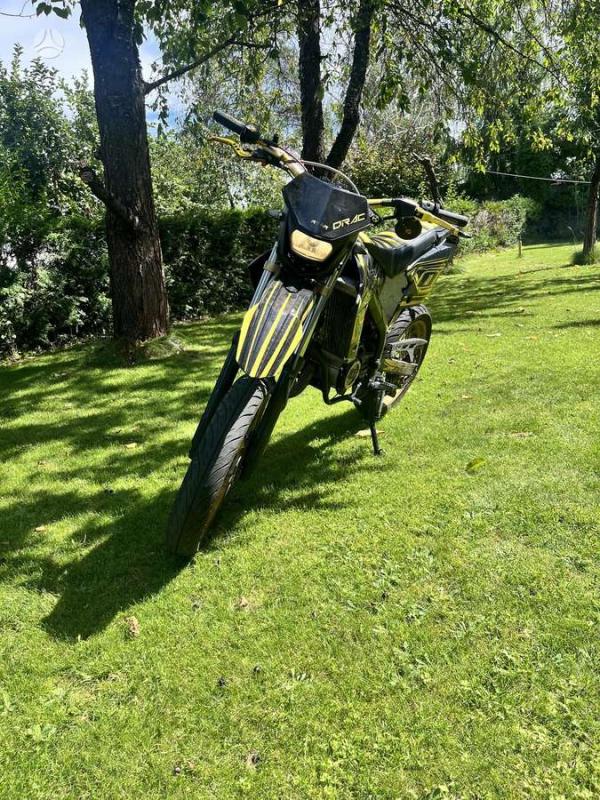 Dzeltens Rieju MRT 2019 Viļņa, ar dzinēja tilpumu 50.00 L un nobraukumu 14 tūkst. km par 2000 €, foto 2 vietnē AUTOMOTO.COM.LV