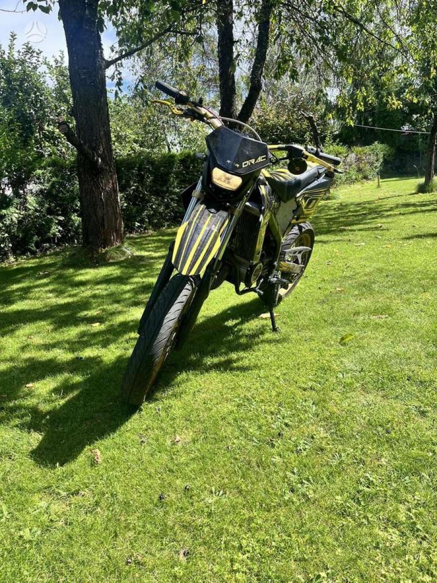 Dzeltens Rieju MRT 2019 Viļņa, ar dzinēja tilpumu 50.00 L un nobraukumu 14 tūkst. km par 2000 €, foto 3 vietnē AUTOMOTO.COM.LV