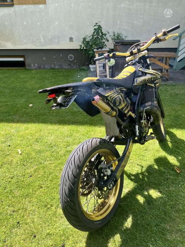 Dzeltens Rieju MRT 2019 Viļņa, ar dzinēja tilpumu 50.00 L un nobraukumu 14 tūkst. km par 2000 €, foto 3 vietnē AUTOMOTO.COM.LV