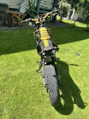 Dzeltens Rieju MRT 2019 Viļņa, ar dzinēja tilpumu 50.00 L un nobraukumu 14 tūkst. km par 2000 €, foto 5 vietnē AUTOMOTO.COM.LV