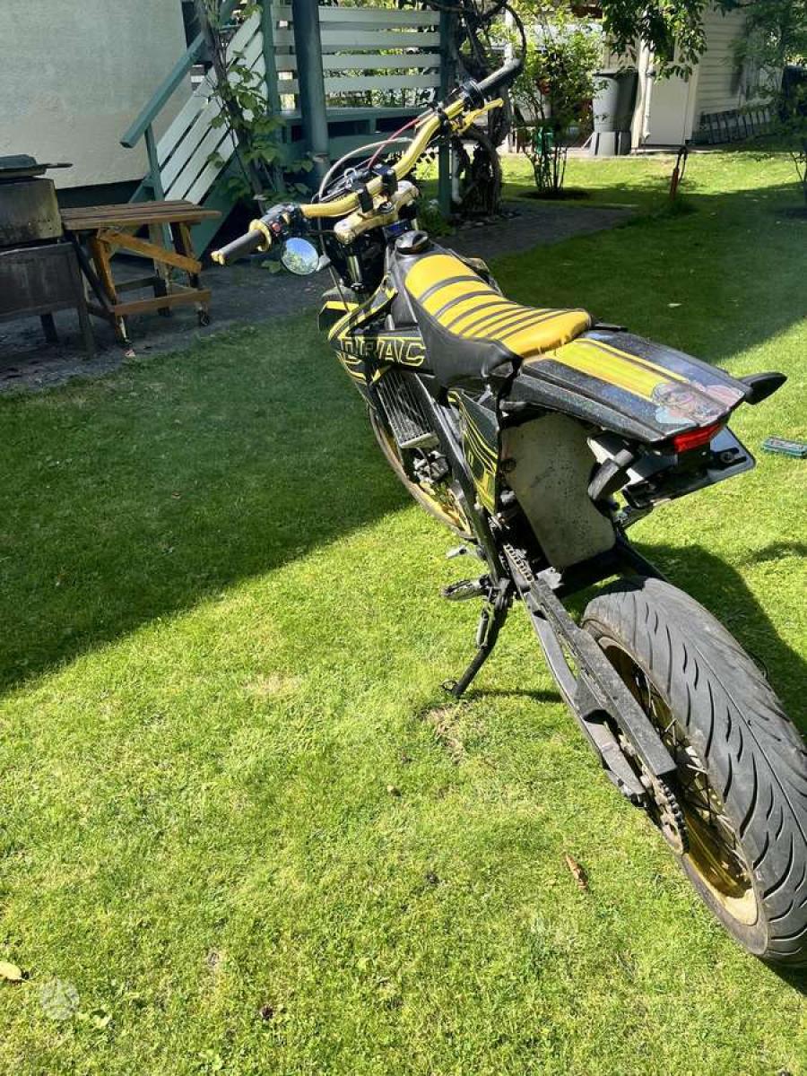 Dzeltens Rieju MRT 2019 Viļņa, ar dzinēja tilpumu 50.00 L un nobraukumu 14 tūkst. km par 2000 €, foto 6 vietnē AUTOMOTO.COM.LV