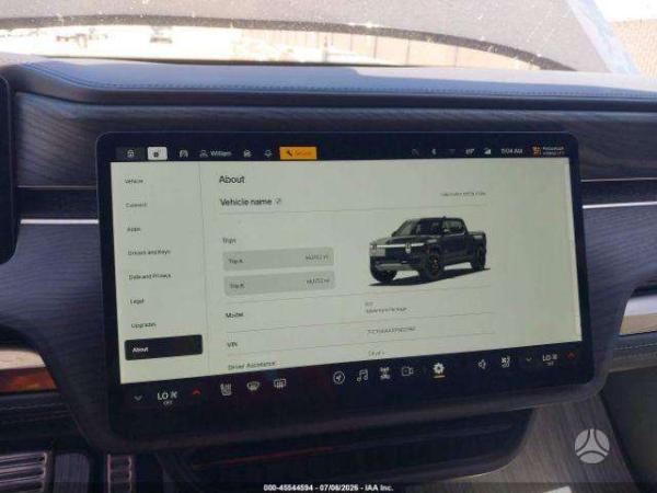 Black Rivian R1T 2023 in Klaipeda, with an engine capacity of 0.00 L and mileage of 106 thousand km for 18995 €, photo 7 on AUTOMOTO.COM.LV