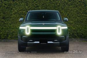 Зеленый Rivian R1T 2023 в Рига, объемом двигателя 0.00 л и пробегом 57 тыс. км за 89900 €, фото 3 на AUTOMOTO.COM.LV