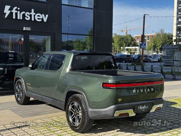 Zaļš Rivian R1T 2023 Tallina, ar dzinēja tilpumu 0.00 L un nobraukumu 57 tūkst. km par 79990 €, foto 7 vietnē AUTOMOTO.COM.LV