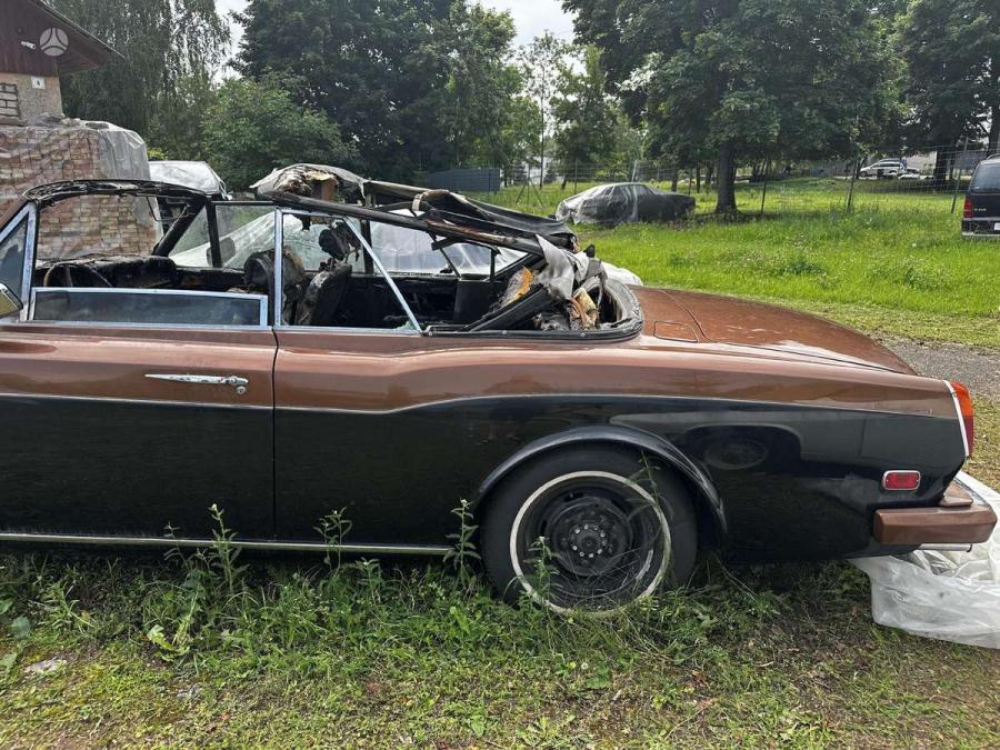Brown Rolls-Royce Corniche 1979 in Kaunas, with an engine capacity of 6.70 L and mileage of 40 thousand km for 11200 €, photo 13 on AUTOMOTO.COM.LV