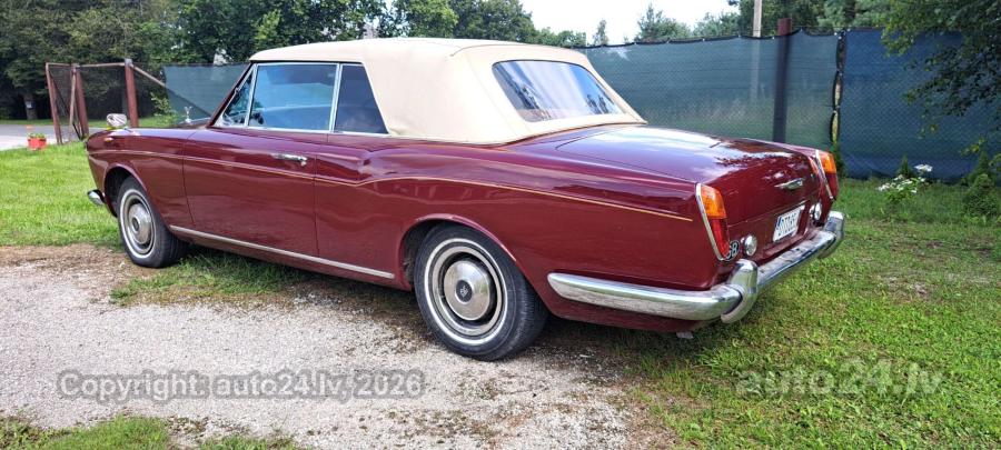 Rolls-Royce Corniche 1967 Paide, ar dzinēja tilpumu 0.00 L un nobraukumu 0 tūkst. km par 26900 €, foto 4 vietnē AUTOMOTO.COM.LV