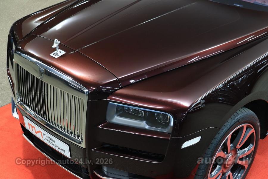 Sarkans Rolls-Royce Cullinan 2020 Tallina, ar dzinēja tilpumu 6.70 L un nobraukumu 72 tūkst. km par 344900 €, foto 6 vietnē AUTOMOTO.COM.LV