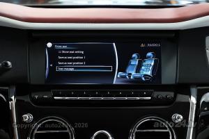 Sarkans Rolls-Royce Cullinan 2020 Tallina, ar dzinēja tilpumu 6.70 L un nobraukumu 72 tūkst. km par 344900 €, foto 17 vietnē AUTOMOTO.COM.LV