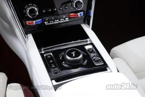 Sarkans Rolls-Royce Cullinan 2020 Tallina, ar dzinēja tilpumu 6.70 L un nobraukumu 72 tūkst. km par 344900 €, foto 22 vietnē AUTOMOTO.COM.LV