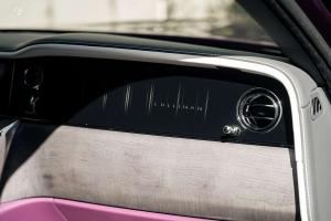 Фиолетовый Ролс Ройс Cullinan 2025 в Вильнюс, объемом двигателя 6.75 л и пробегом 8 тыс. км за 549500 €, фото 30 на AUTOMOTO.COM.LV