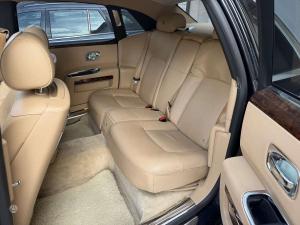Zils Rolls-Royce Ghost 2012 Viļņa, ar dzinēja tilpumu 6.59 L un nobraukumu 300 tūkst. km par 85000 €, foto 14 vietnē AUTOMOTO.COM.LV