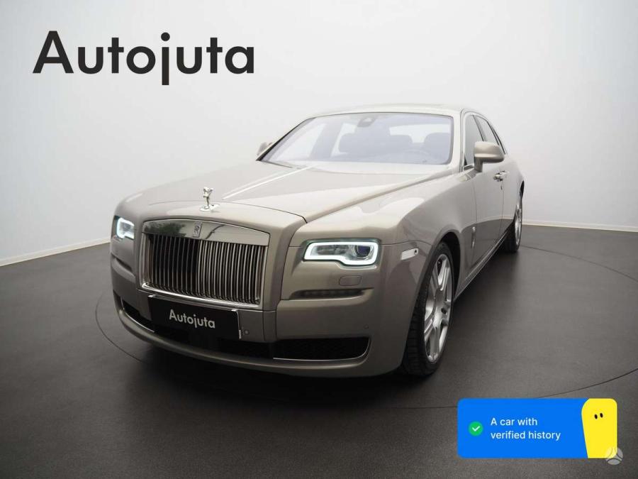 Pelēks Rolls-Royce Ghost 2015 Viļņa, ar dzinēja tilpumu 6.59 L un nobraukumu 73 tūkst. km par 149000 €, foto 1 vietnē AUTOMOTO.COM.LV