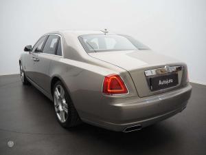 Pelēks Rolls-Royce Ghost 2015 Viļņa, ar dzinēja tilpumu 6.59 L un nobraukumu 73 tūkst. km par 149000 €, foto 7 vietnē AUTOMOTO.COM.LV
