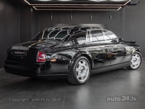 Black Rolls-Royce Phantom 2006 in Tallinn, with an engine capacity of 6.80 L and mileage of 137 thousand km for 99900 €, photo 3 on AUTOMOTO.COM.LV