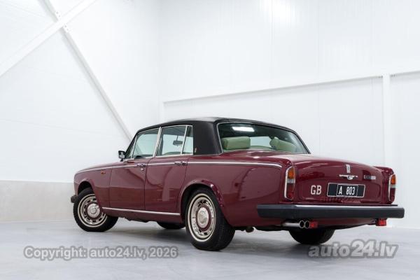 Red Rolls-Royce silver-shadow 1978 in Tallinn, with an engine capacity of 6.80 L and mileage of 0 thousand km for 24900 €, photo 2 on AUTOMOTO.COM.LV