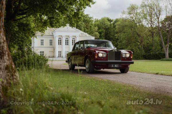 Red Rolls-Royce silver-shadow 1978 in Tallinn, with an engine capacity of 6.80 L and mileage of 102 thousand km for 29995 €, photo 4 on AUTOMOTO.COM.LV