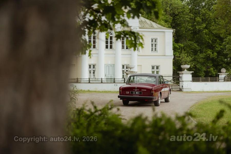 Sarkans Rolls-Royce silver-shadow 1978 Tallina, ar dzinēja tilpumu 6.80 L un nobraukumu 102 tūkst. km par 29995 €, foto 9 vietnē AUTOMOTO.COM.LV