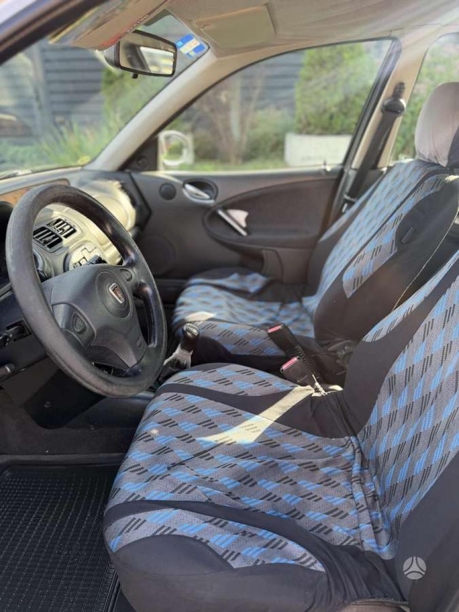 Grey Rover 25 2000 in Kaunas, with an engine capacity of 1.40 L and mileage of 190 thousand km for 1250 €, photo 16 on AUTOMOTO.COM.LV