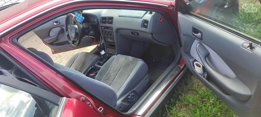 Sarkans Rover 620 1996 Šauļi, ar dzinēja tilpumu 2.00 L un nobraukumu 264 tūkst. km par 500 €, foto 12 vietnē AUTOMOTO.COM.LV