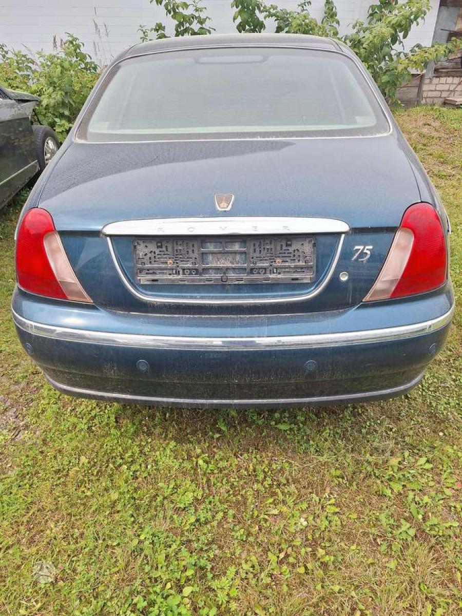 Blue Rover 75 1999 in Kaunas, with an engine capacity of 1.80 L and mileage of 103 thousand km for 2500 €, photo 9 on AUTOMOTO.COM.LV