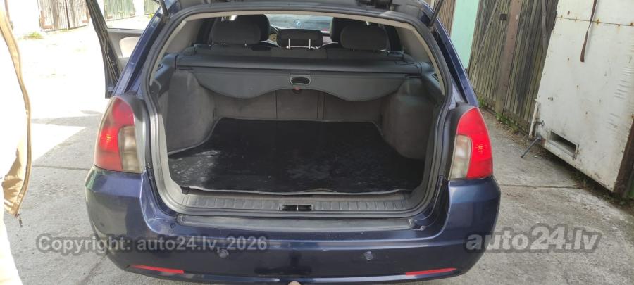 Blue Rover 75 2004 in Tallinn, with an engine capacity of 2.00 L and mileage of 235 thousand km for 1650 €, photo 7 on AUTOMOTO.COM.LV