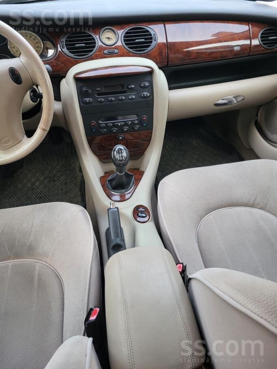 Zaļš Rover 75 2002 Ludza, ar dzinēja tilpumu 2.00 L un nobraukumu 199 tūkst. km par 1750 €, foto 6 vietnē AUTOMOTO.COM.LV