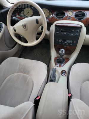 Zaļš Rover 75 2002 Ludza, ar dzinēja tilpumu 2.00 L un nobraukumu 199 tūkst. km par 1750 €, foto 8 vietnē AUTOMOTO.COM.LV