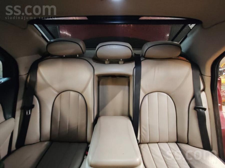 Sarkans Rover 75 1999 Liepāja, ar dzinēja tilpumu 2.00 L un nobraukumu 380 tūkst. km par 1999 €, foto 13 vietnē AUTOMOTO.COM.LV