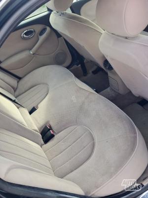 Rover 75 2000 Viļņa, ar dzinēja tilpumu 2.00 L un nobraukumu 177 tūkst. km par 800 €, foto 9 vietnē AUTOMOTO.COM.LV