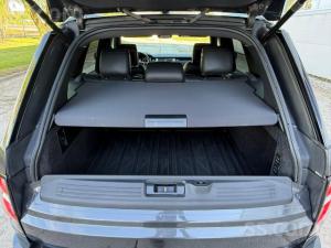 Black Rover Range Rover 2019 in Jelgava, with an engine capacity of 5.00 L and mileage of 93 thousand km for 45000 €, photo 7 on AUTOMOTO.COM.LV