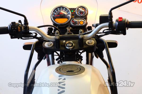 Роял Энфилд Himalayan 2018 в Пярну, объемом двигателя 0.41 л и пробегом 21 тыс. км за 3090 €, фото 6 на AUTOMOTO.COM.LV