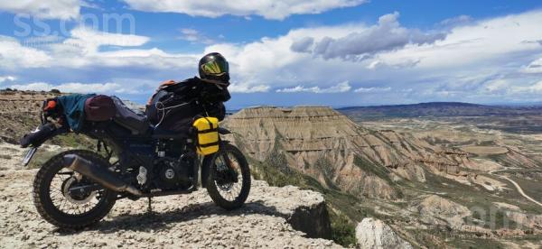 Royal Enfield Himalayan 2021 in Riga, with an engine capacity of 0.41 L and mileage of 0 thousand km for 2750 €, photo 4 on AUTOMOTO.COM.LV