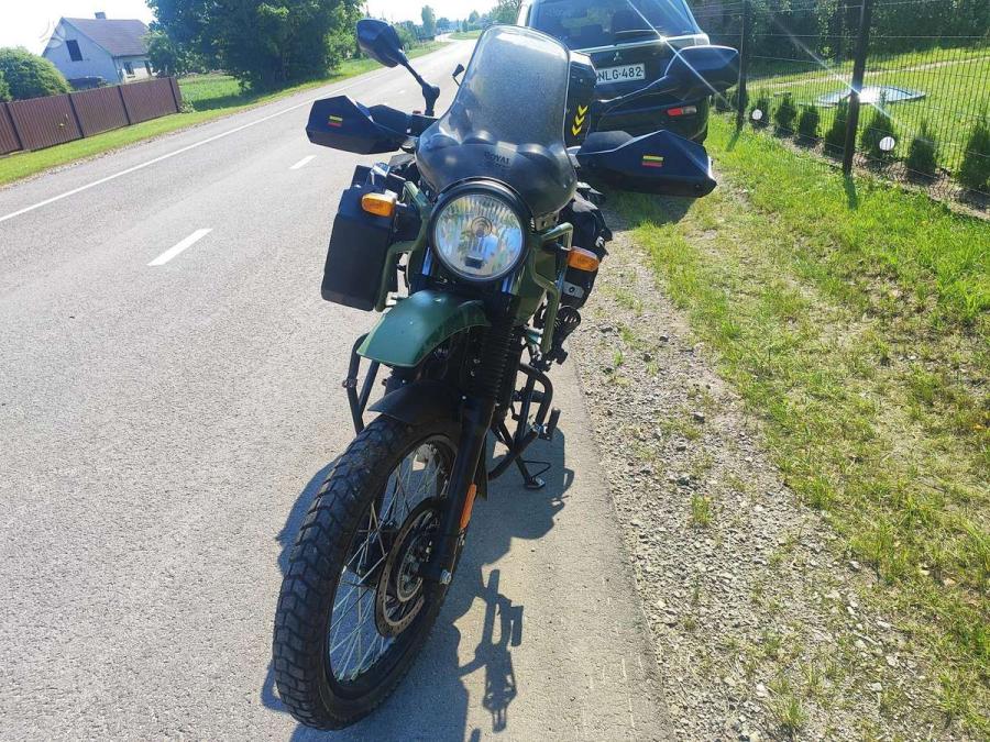 Royal Enfield Himalayan 2023 Šauļi, ar dzinēja tilpumu 0.41 L un nobraukumu 5 tūkst. km par 3800 €, foto 7 vietnē AUTOMOTO.COM.LV
