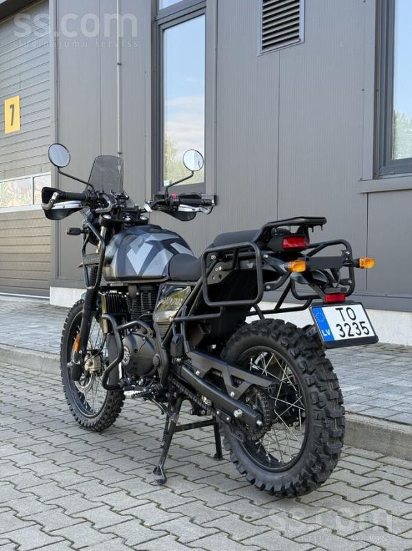 Роял Энфилд Himalayan 2023 в Рига на AUTOMOTO.COM.LV Роял Энфилд Himalayan 2023 в Рига, объемом двигателя 0.41 л и пробегом 0 тыс. км за 3695 €, фото 5 на AUTOMOTO.COM.LV