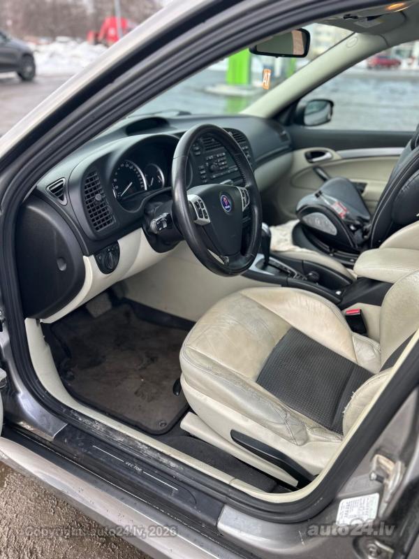 Smilšu krāsa Saab 9-3 2004 Tallina, ar dzinēja tilpumu 1.90 L un nobraukumu 393 tūkst. km par 1600 €, foto 11 vietnē AUTOMOTO.COM.LV