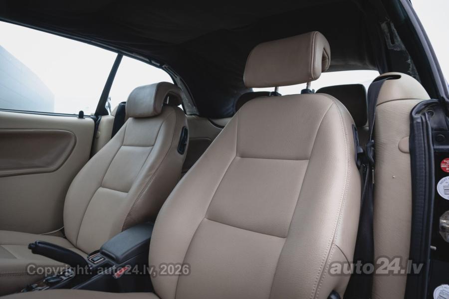 Melns Saab 9-3 1998 Tartu, ar dzinēja tilpumu 2.00 L un nobraukumu 263 tūkst. km par 4500 €, foto 15 vietnē AUTOMOTO.COM.LV